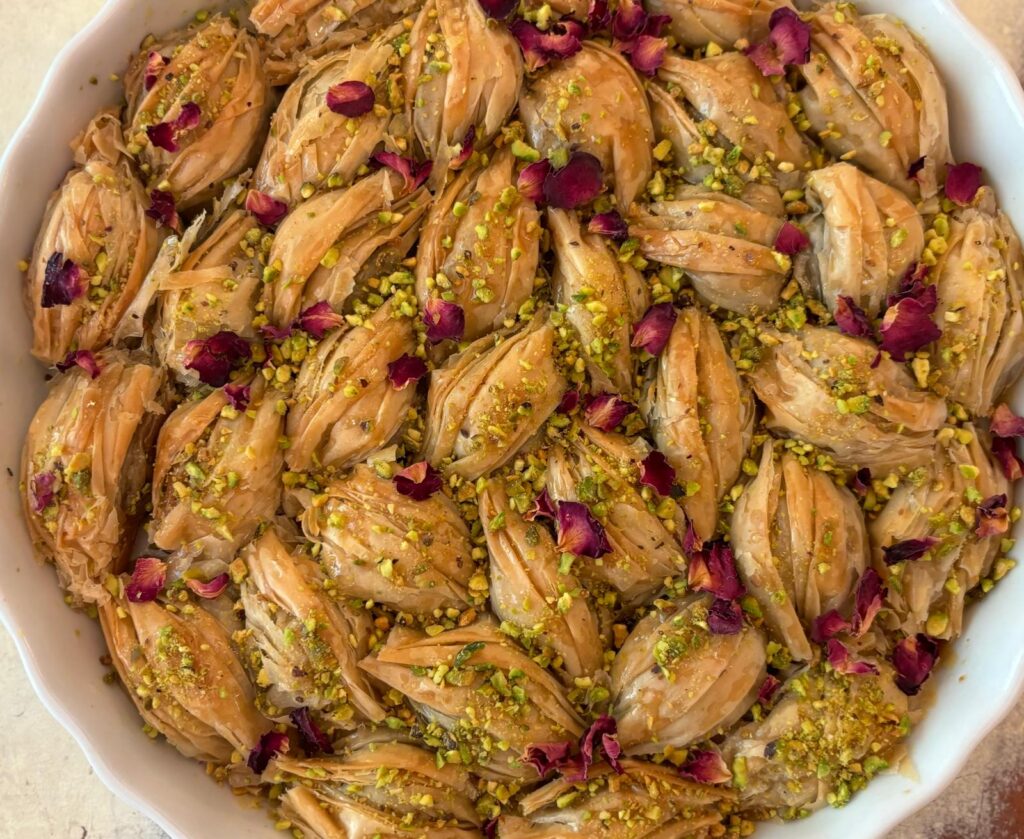 Cake for Shabbat - Pistachio and tahini baklava shells - Break thy bread